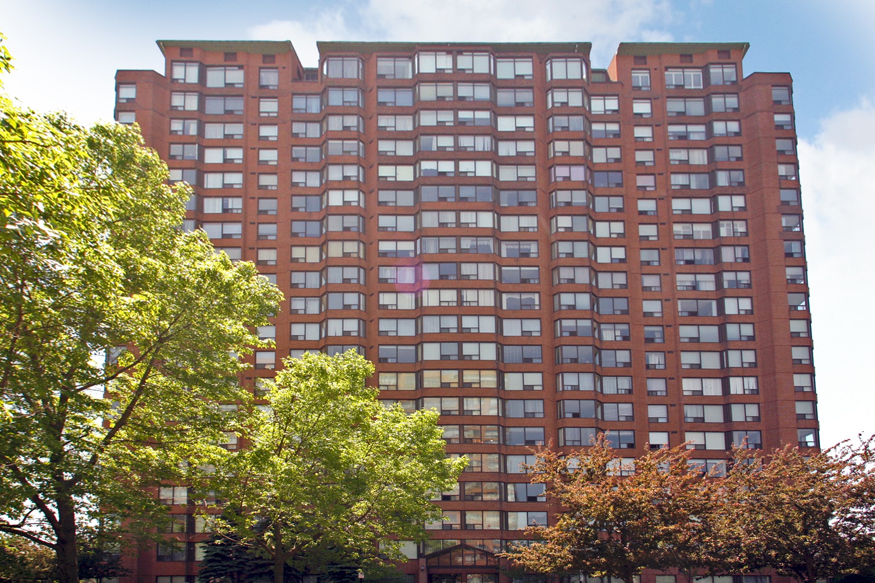 Virtual Tour of 1202-1270 Maple Crossing Blvd Burlington, ON for Andrew ...