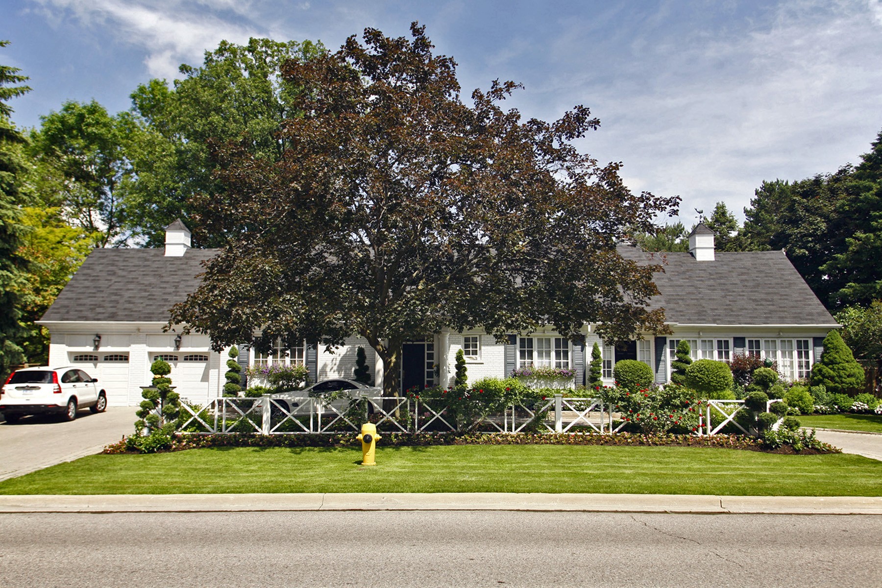 Virtual Tour of 5 Laureleaf Rd Markham, ON for Nancy Hui TourID# 12436 ...