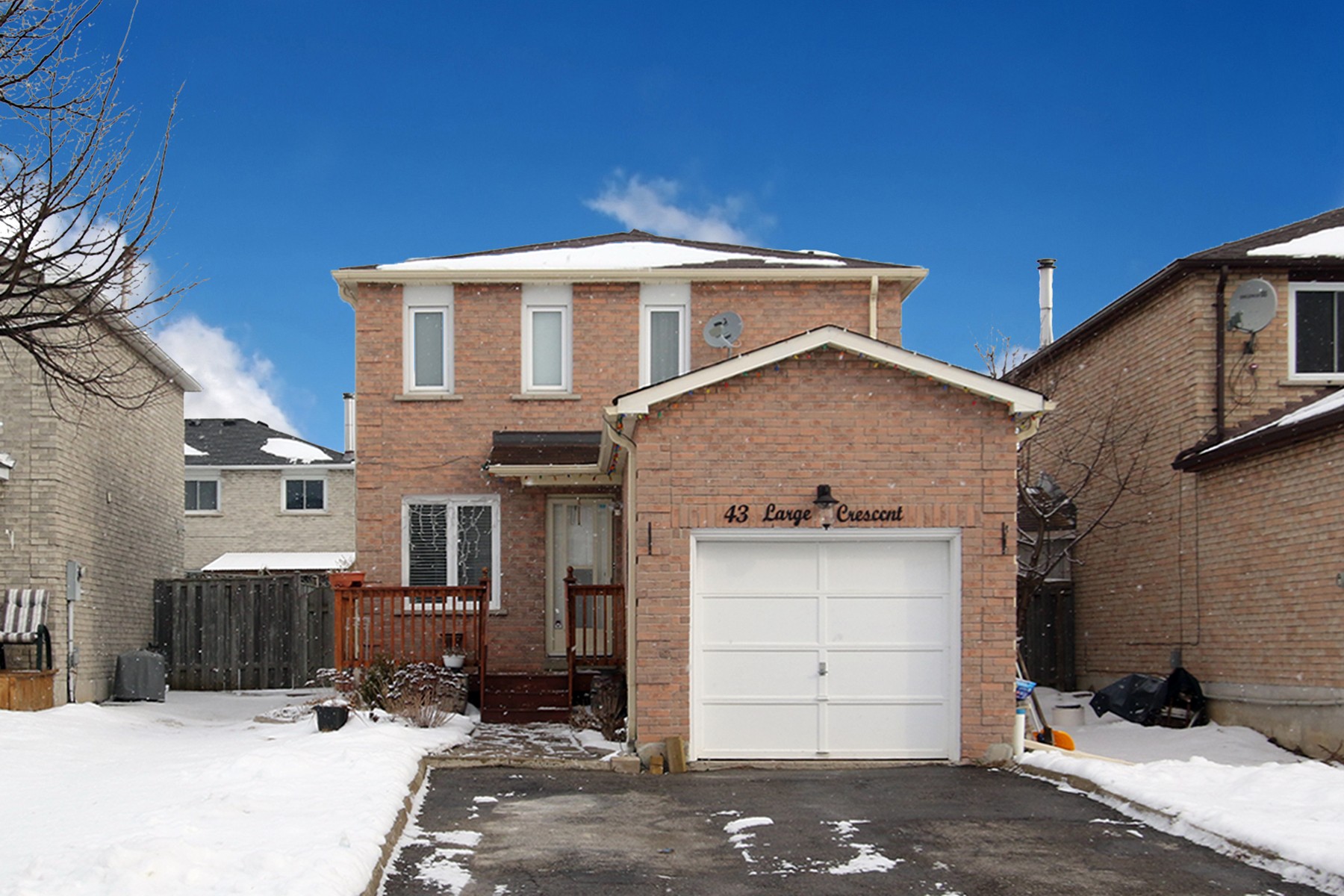 Virtual Tour of 43 Large Cres Ajax, ON TourID# 19412 for Sam Al-Zaman ...