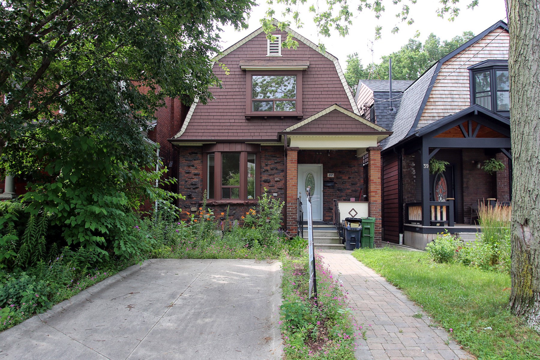 37 Boustead Ave Toronto, ON Virtual Tour for Paul Anthony Perruzza ...