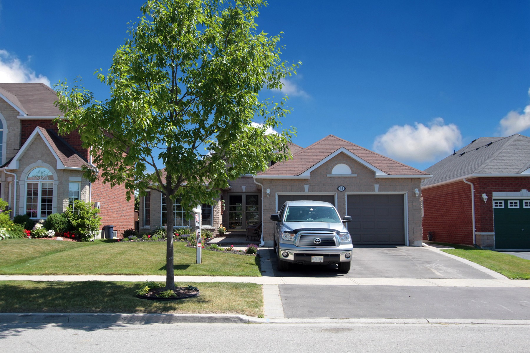 Virtual Tour of 65 Padfield Dr Bowmanville, ON for Rob Brouwer TourID ...