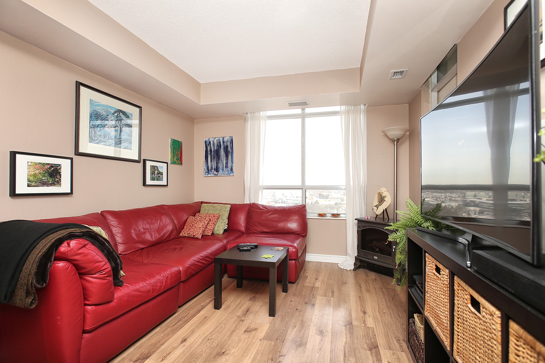 700 Humberwood Blvd Unit 2031 Etobicoke, ON Virtual Tour for Valentina ...