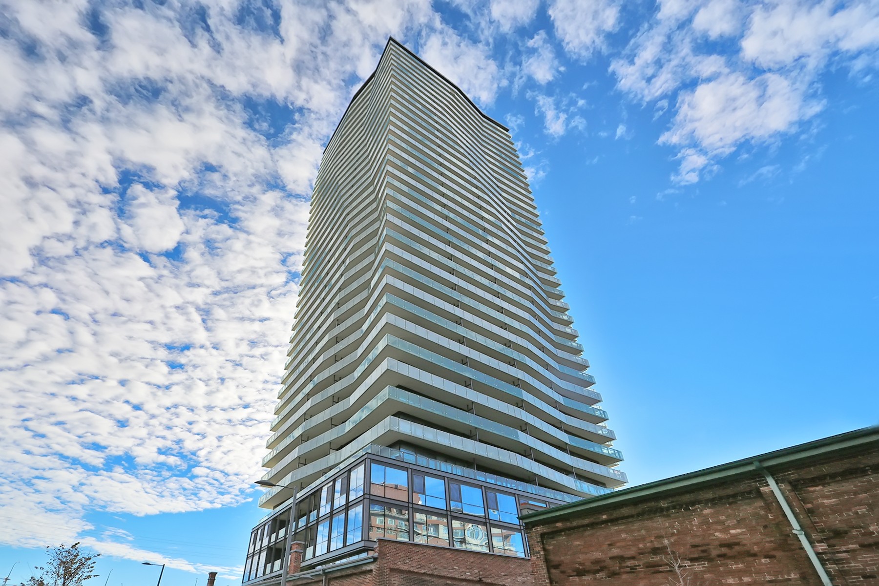 390 Cherry St Unit 2707 Toronto, ON TourID# 18973 for Jason Lee ...