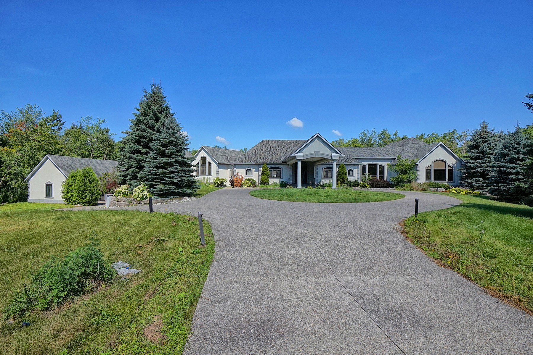 iVRTours.com - Virtual Tour of 1301 Derry Road W Milton, ON for Tom ...