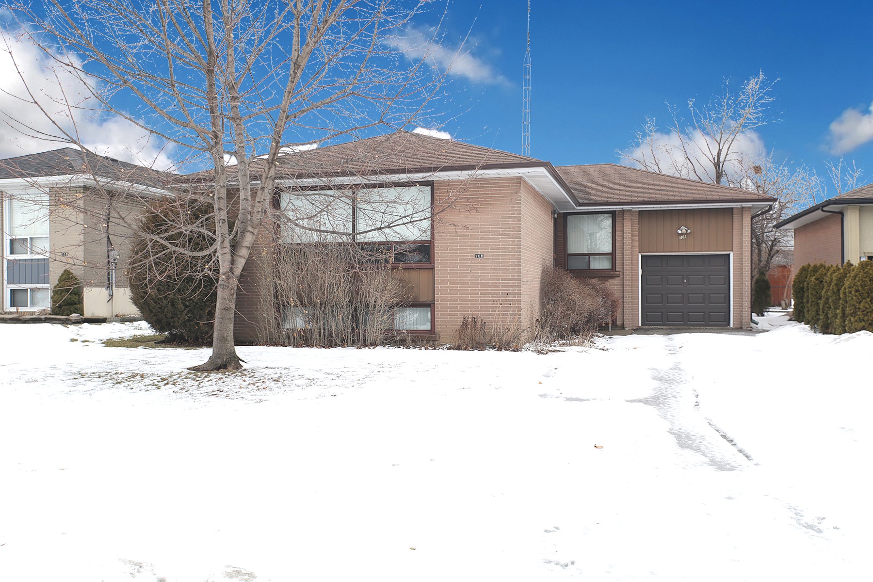 iVRTours.com - Virtual Tour of 108 Clifton Ave Toronto, ON TourID ...