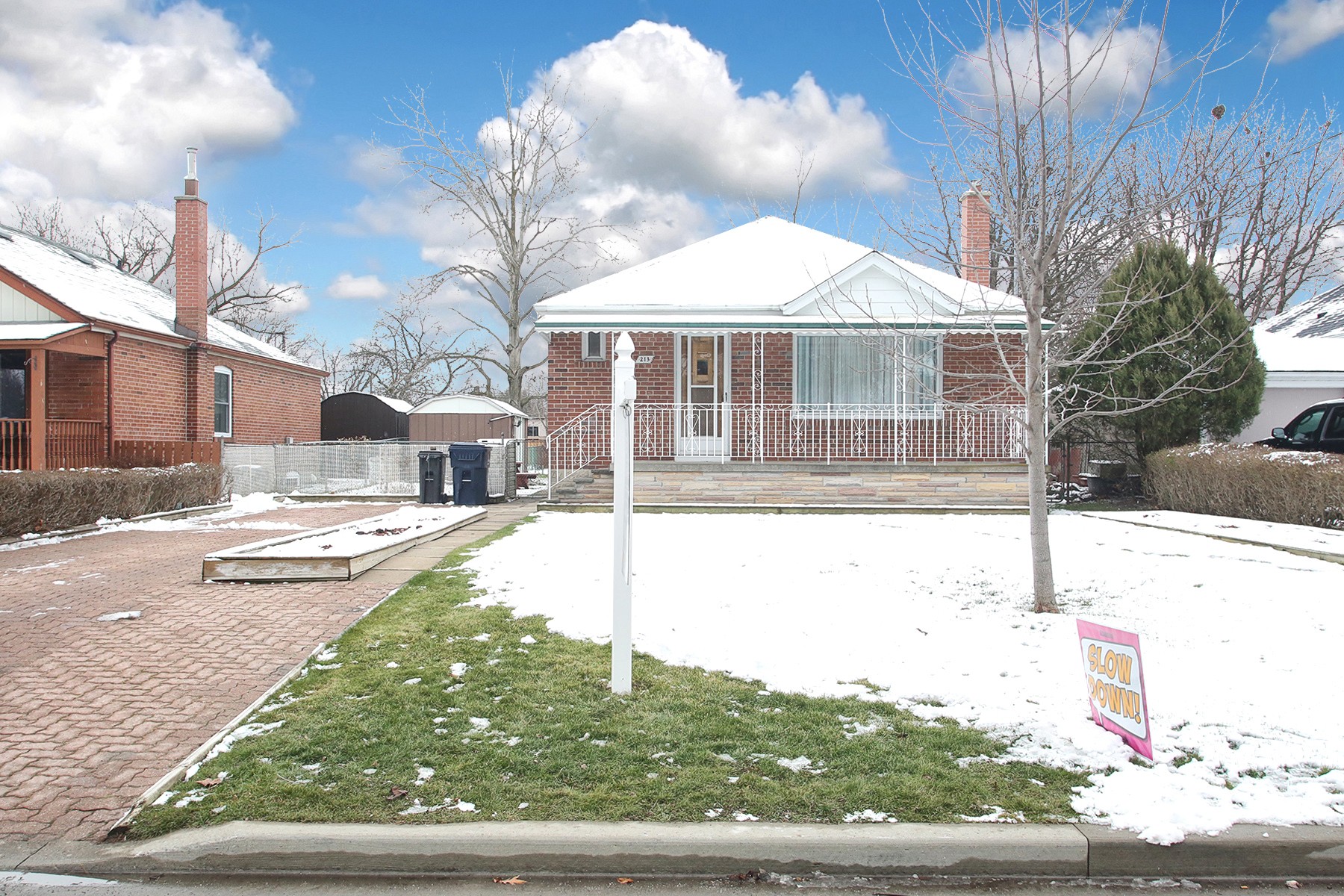 Virtual Tour of 213 Oakridge Dr Scarborough, ON TourID# 26888 for Deborah Glover - iVRTours.com ...