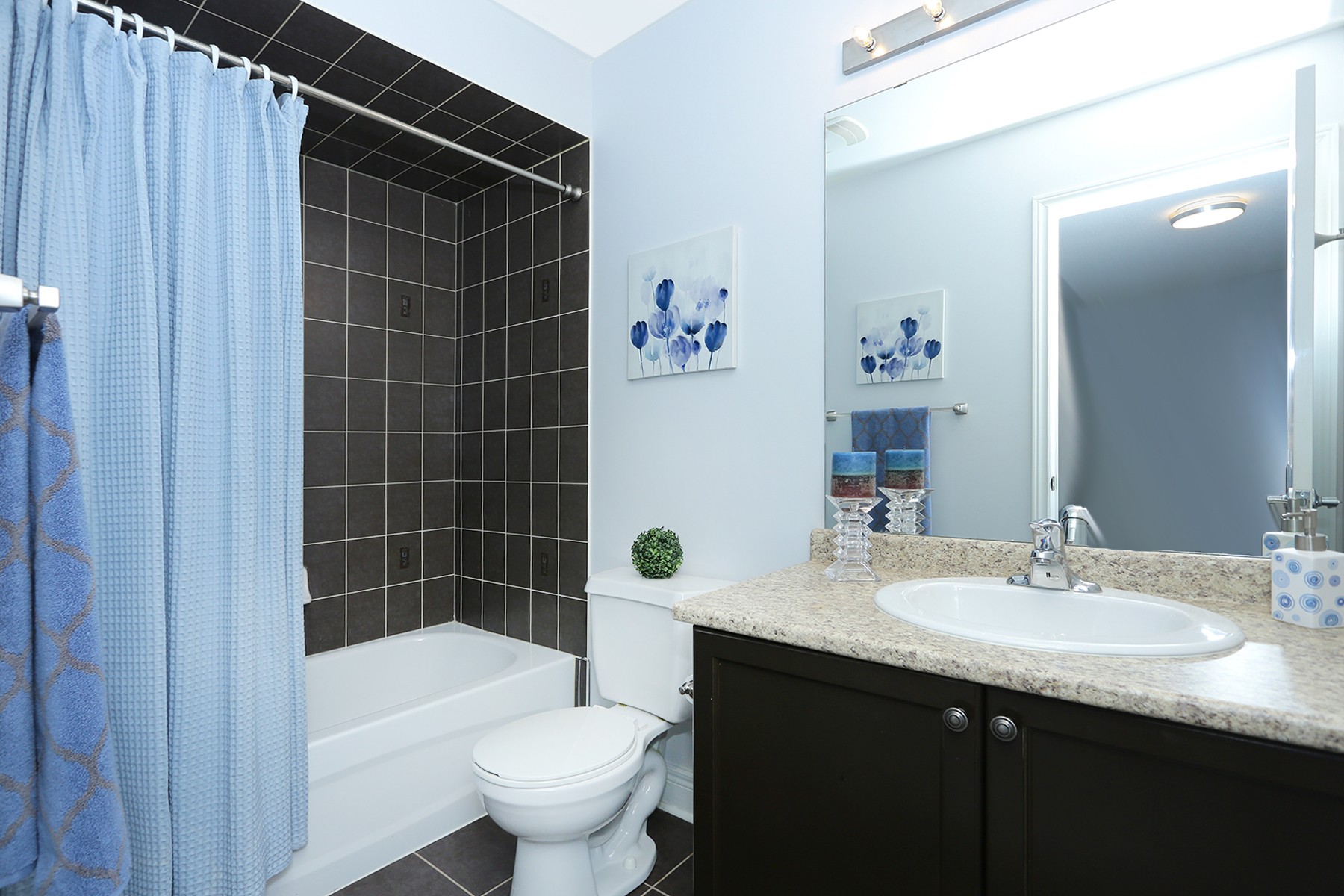 Virtual Tour of 142 Dewell Cres Courtice, ON for Alex Farcas TourID ...