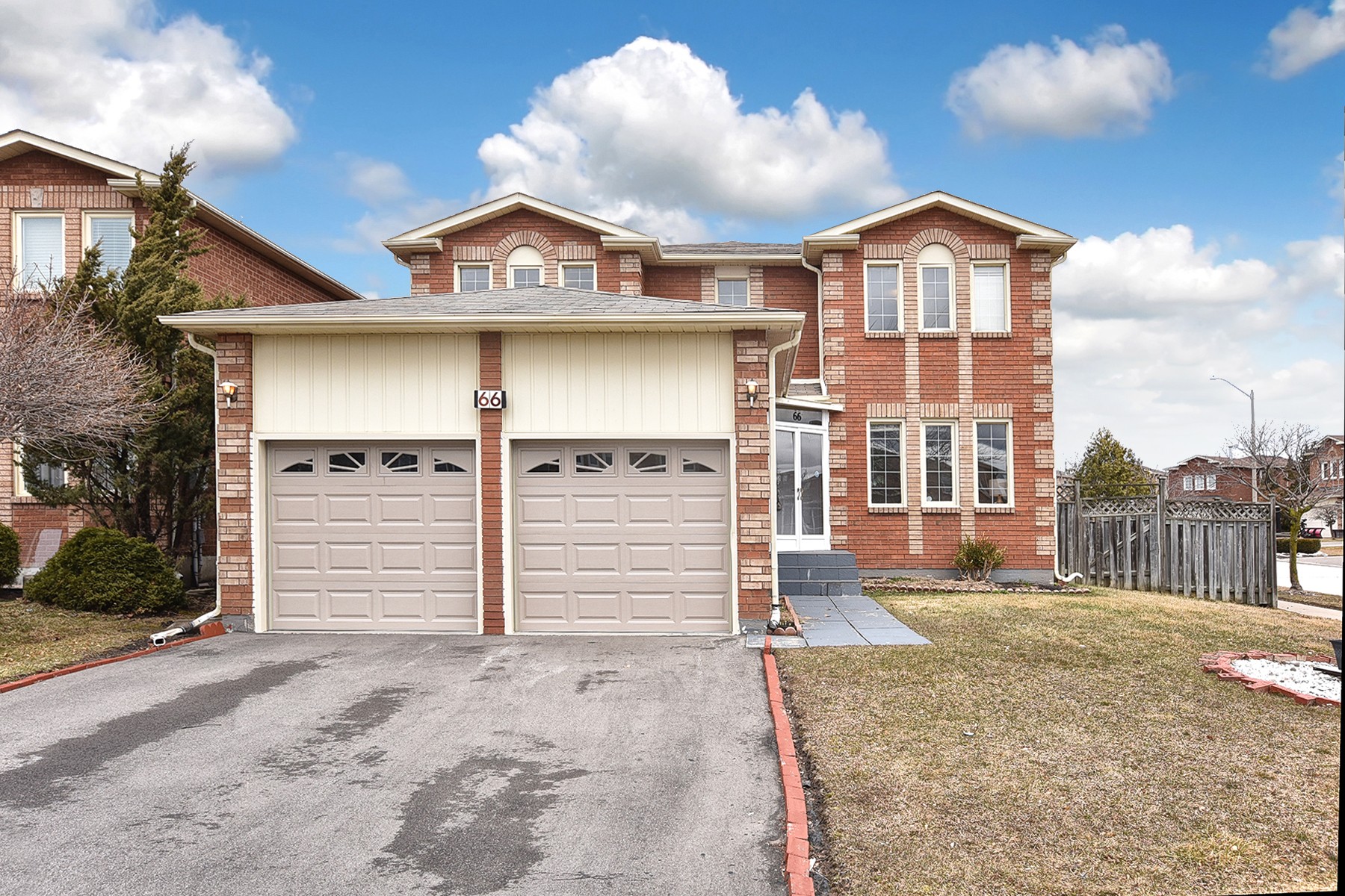 iVRTours.com - Virtual Tour of 66 Viewmark Dr Richmond Hill, ON TourID ...