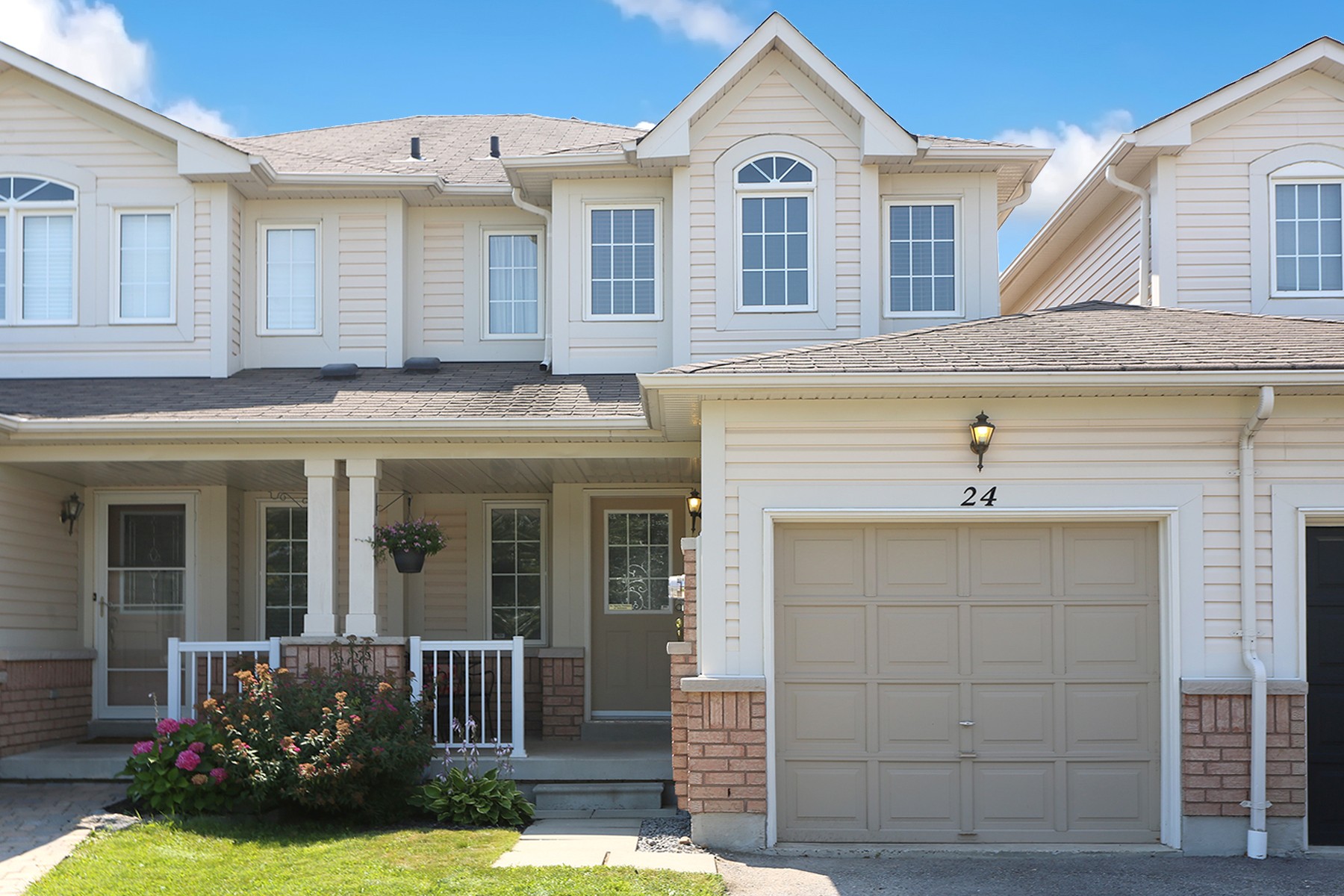 iVRTours.com - Virtual Tour of 24 Annisson Court Bowmanville, ON for ...