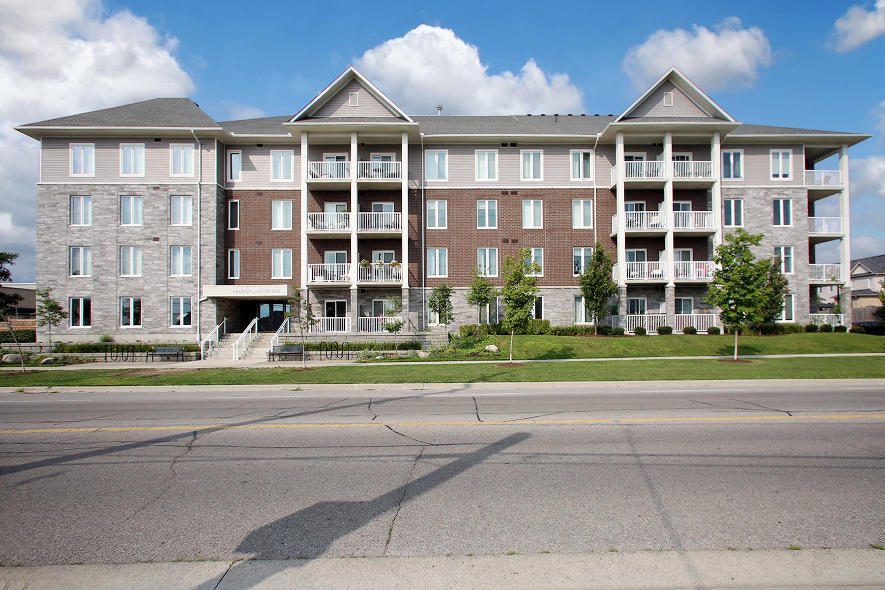 iVRTours Virtual Tour of 290 Liberty St N Unit 208 Bowmanville, ON ...